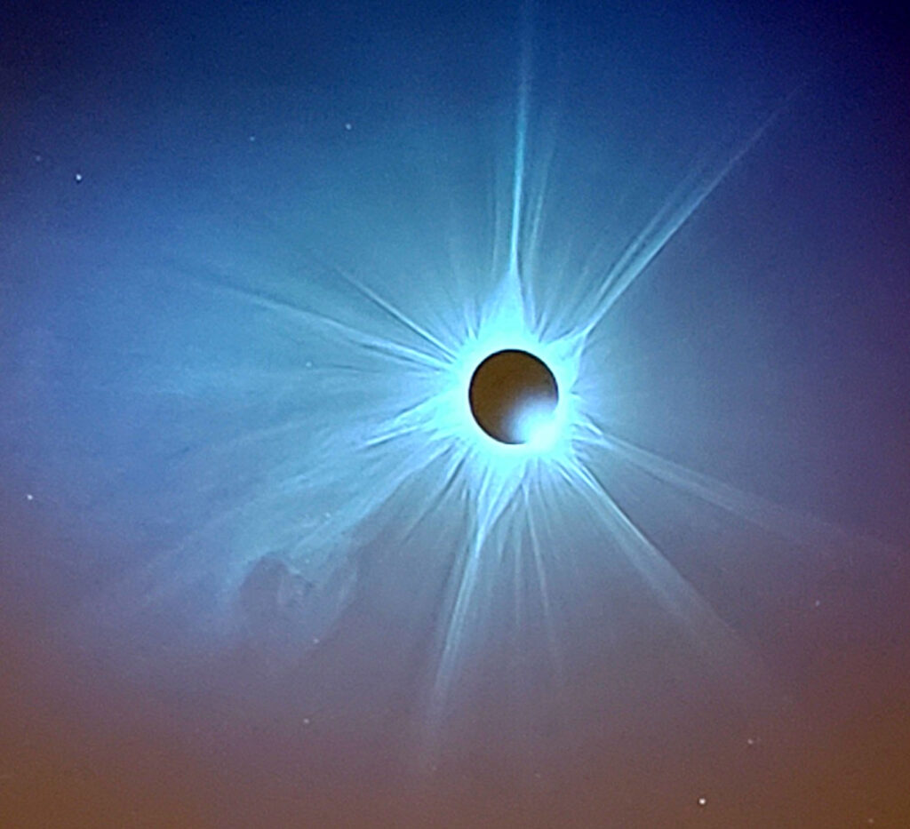 Solar Eclipse Texas Style! - RoadBroads - Women writers. Ordinary ...